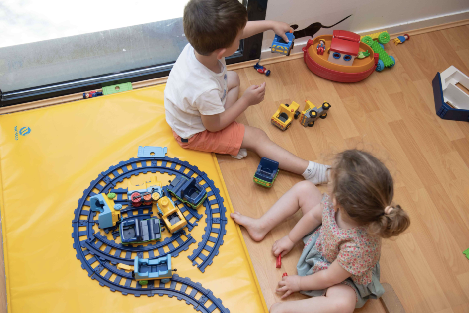 Qualité d’accueil dans les micro-crèches : points de vue croisés autour ...